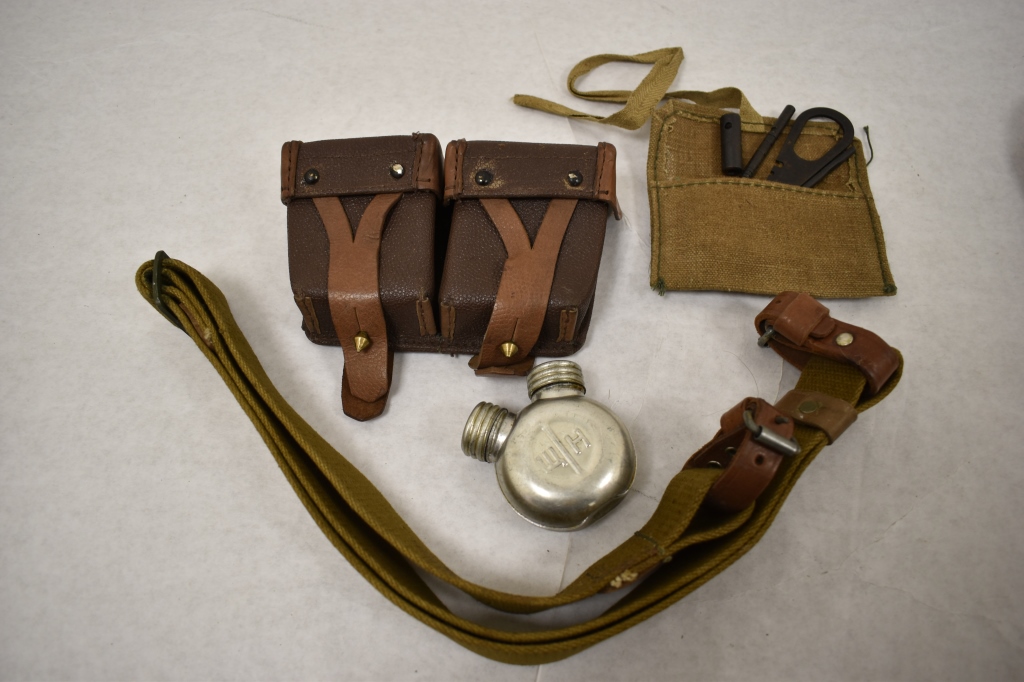 Russian Mosin Nagant Oiler Ammo Pouch. | Proxibid