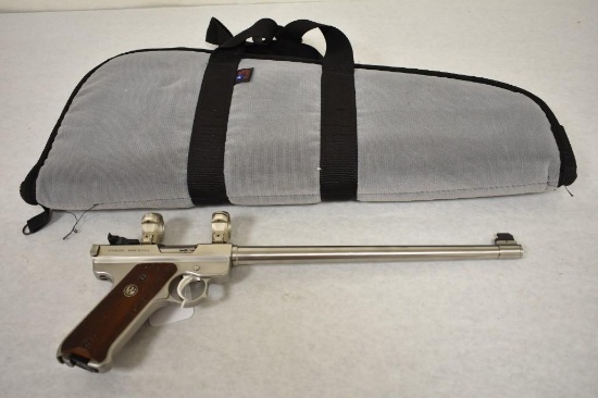 Gun. AMT Lightning .22LR Pistol | Guns & Military Artifacts Handguns ...