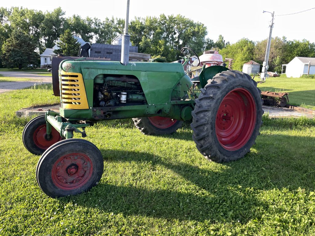 Oliver Super 77 Tractor | Proxibid