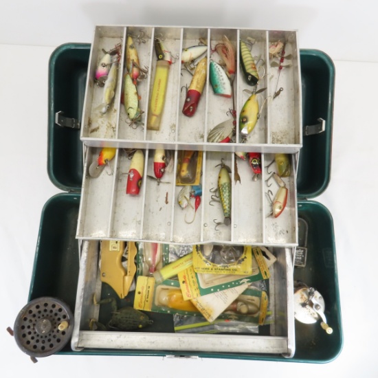 Vintage tackle box with lures and gear | Online Auctions | Proxibid
