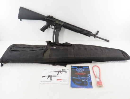 Colt M16 Rifle .22LR HV in Case | Guns & Military Artifacts Gun Parts ...