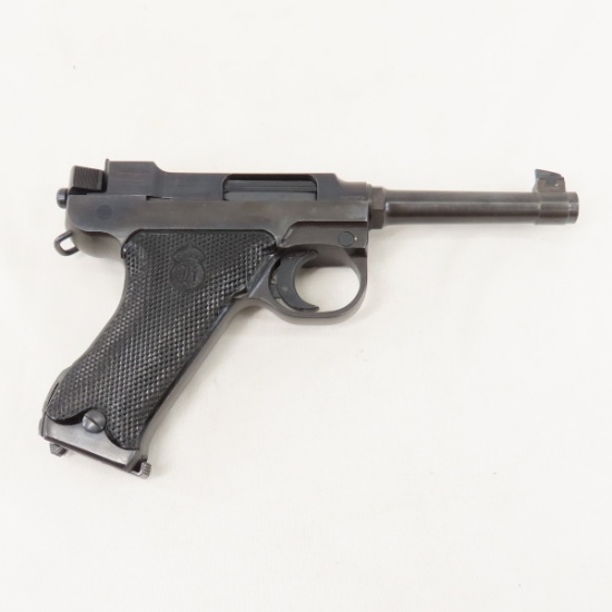 Swedish Husqvarna M40 Pistol 9mm Luger | Online Auctions | Proxibid