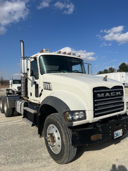 2020 MACK Day Cab, MACK MP8, 445HP, Automatic, Jake Brake, Dual Diff ...