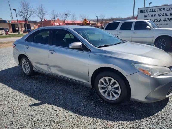 2015 Toyota Camry LE | Cars & Vehicles Cars Sedans | Online Auctions ...