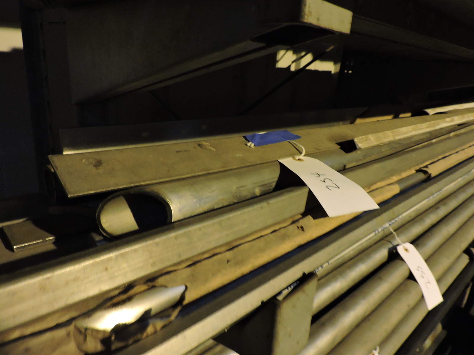 Aluminum & Steel Square & Round Stock / Various | Proxibid