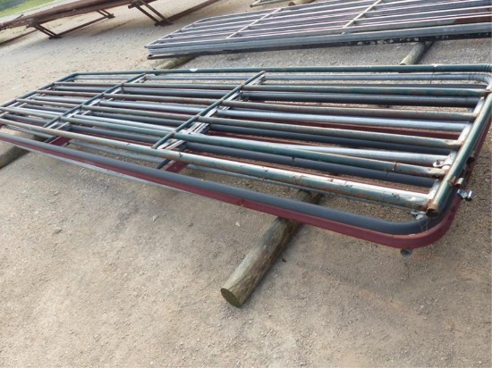 5- 16' 6 RAIL ROUND PIPE GATES | Online Auctions | Proxibid
