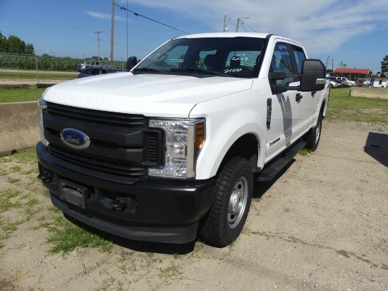 2019 FORD F250 XL 4x4 4door Pickup, 6.7L diesel, A/T, 7ft bed, vinyl ...