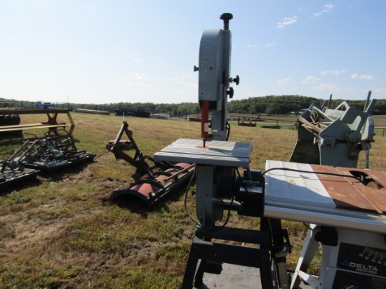 Delta 12 inch Band Saw | Online Auctions | Proxibid