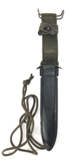 U.S. M8 BAYONET SCABBARD B.M. CO. | Guns & Military Artifacts Knives ...