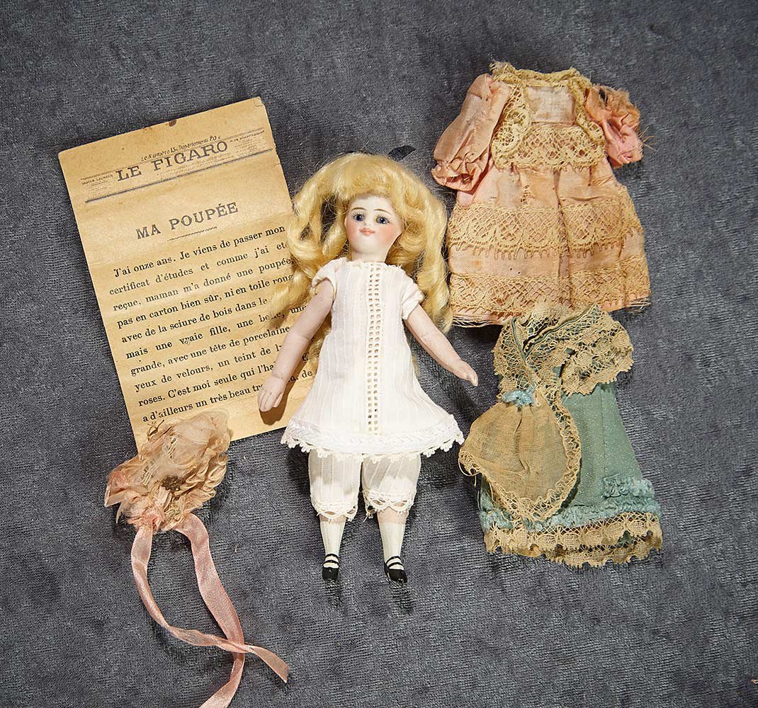 5" French all-bisque mignonette with gentle | Proxibid