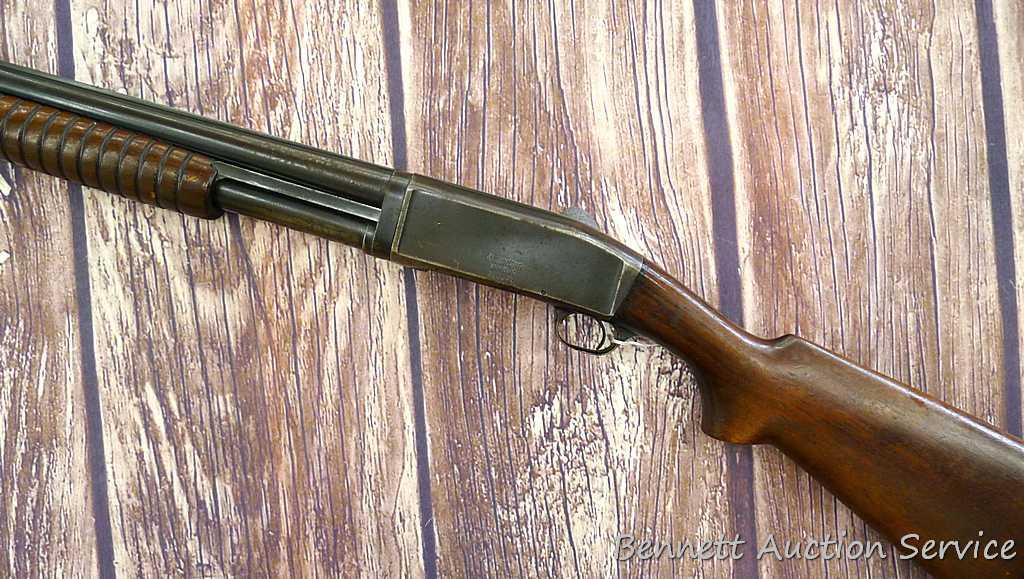 Remington 12 Gauge Pump Action Shotgun REMINGTON MODEL 10 PUMP ACTION