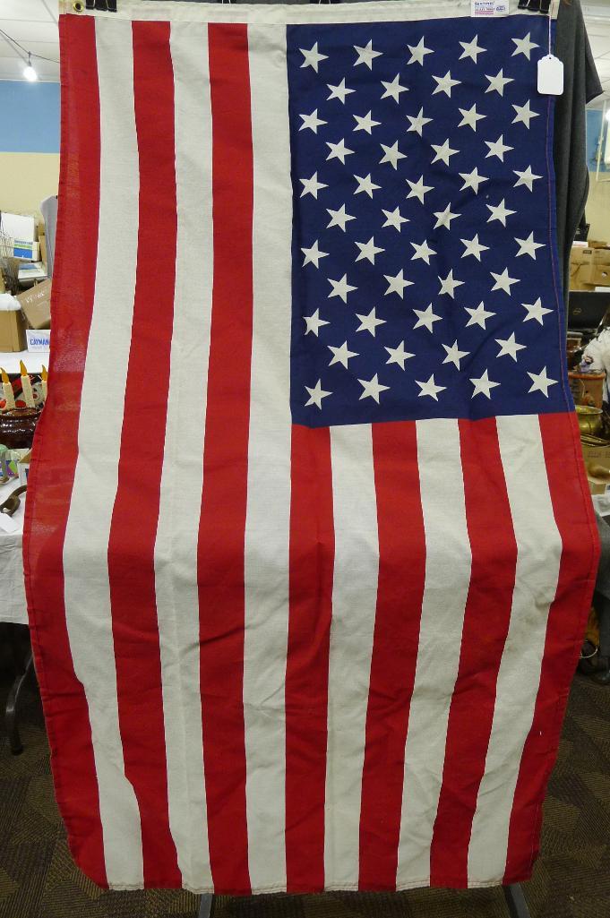 American flag by Sentinel is 3' x 5' and in | Proxibid