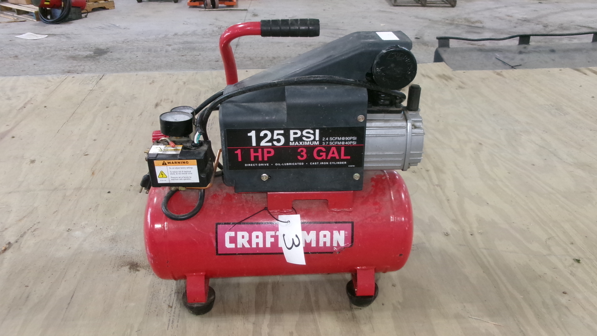 CRAFTSMAN 1 H.P. 3 GALLON 125 PSI 110V AIR Proxibid