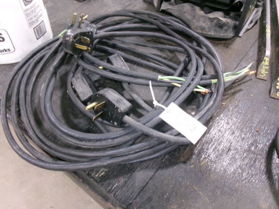 5-8' 220 VOLT ELEC. CORD, male plug on one end | Online Auctions | Proxibid