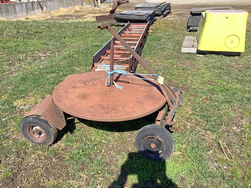 Round Bale Cart Rissler Round Bale Feeders – Fritsch Equipment