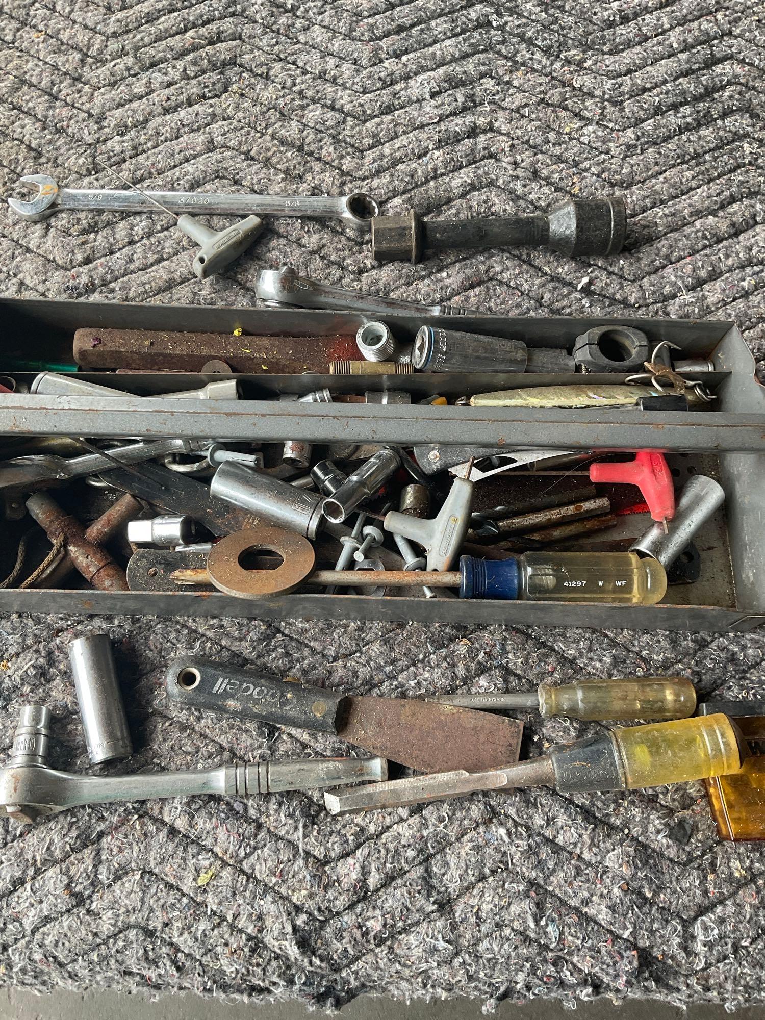 Metal tool carrier and assorted tools/ items. | Proxibid