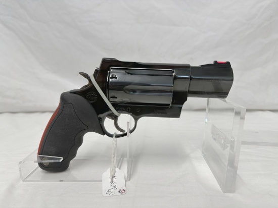 Taurus 444 Raging Bull Multi cal revolver | Guns & Military Artifacts ...