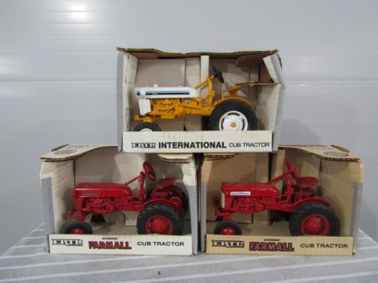 468. (3) 1/16 Cub Toy Tractors, IH Yellow, Farmall Red With White Hubs ...