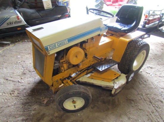 1859. CUB CADET MODEL 124 GEAR DRIVE LAWN TRACTOR, 12 H.P. KOHLER ...