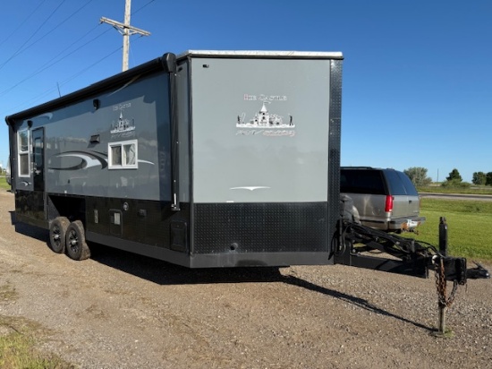 1772. 2020 8’ X 22’V American Surplus RV Edition Hybrid Ice Castle Fish ...