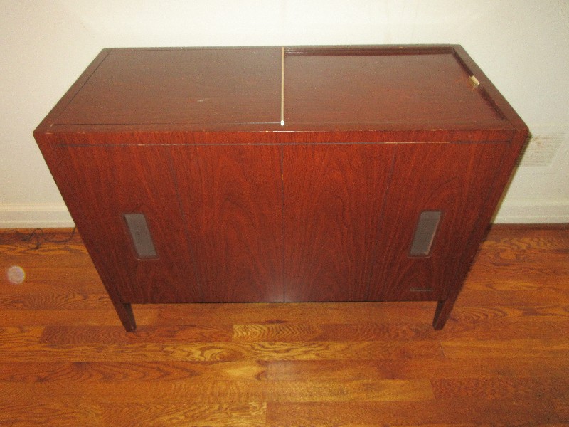 Vintage Magnificent Magnavox Stereophonic High | Proxibid