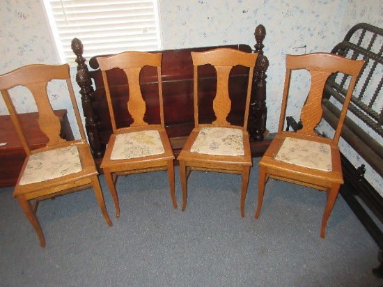 Set of 4 Early Oak Urn Splat Back Chairs w/ Upholstered Seats | Online ...