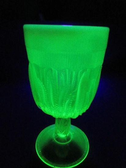 Rare Find Fenton Vaseline Topaz Opalescent Art Glass Cactus Pattern 6 1 ...