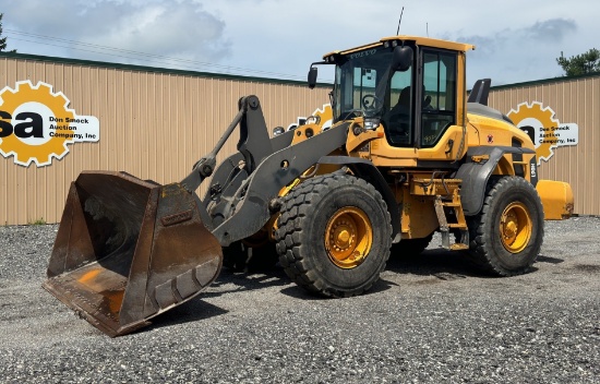 Volvo L90H Rubber Tired Loader | Heavy Construction Equipment Loaders ...