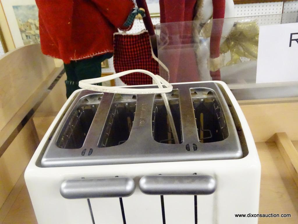 Michael Graves Toaster