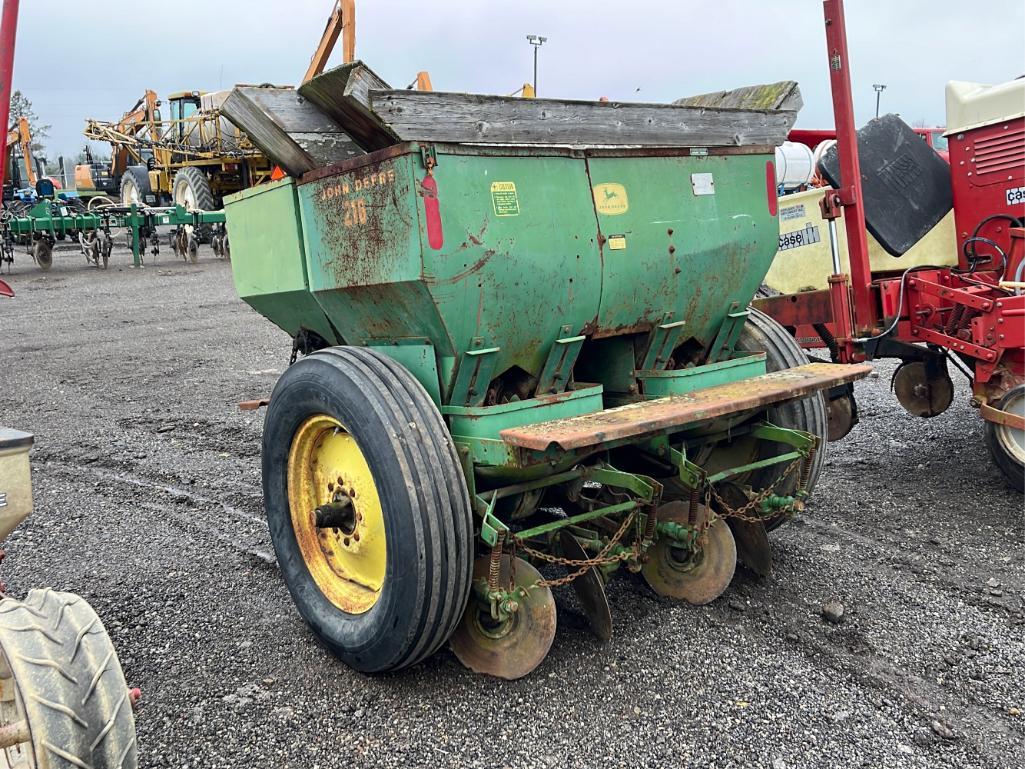Vintage John Deere Potato Planter Potato Planter KATANA MACHINERY