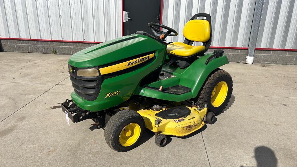 "ABSOLUTE" John Deere X540 Riding Mower | Proxibid