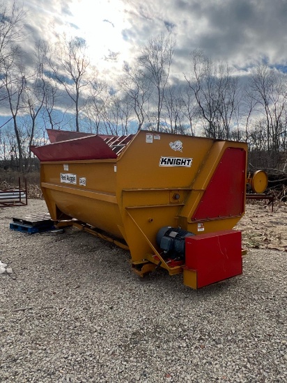 Knight 3450 Reel Auger Stationary TMR Feed Mixer | Online Auctions ...