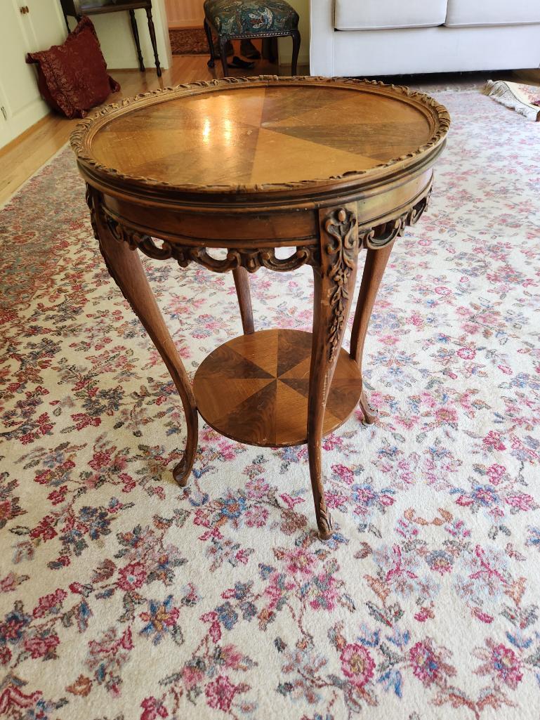 Vintage Parlor Table w/ Lower Shelf, Two Toned | Proxibid