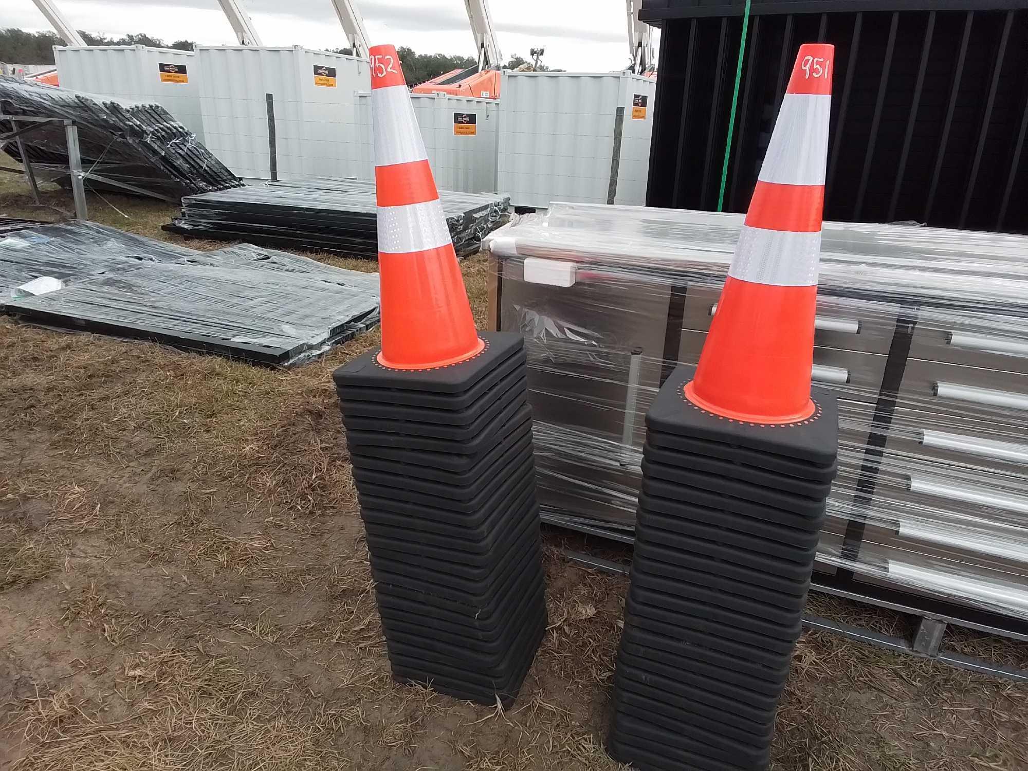 NEW (25) SAFETY HIGHWAY CONES NEW SUPPORT | Proxibid