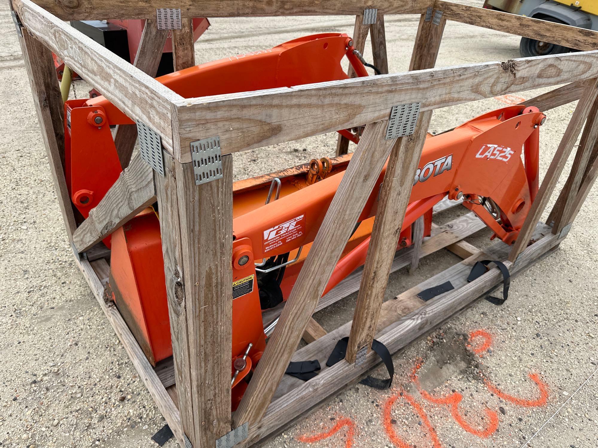 KUBOTA LA525 FRONT LOADER TRACTOR ATTACHMENT | Proxibid