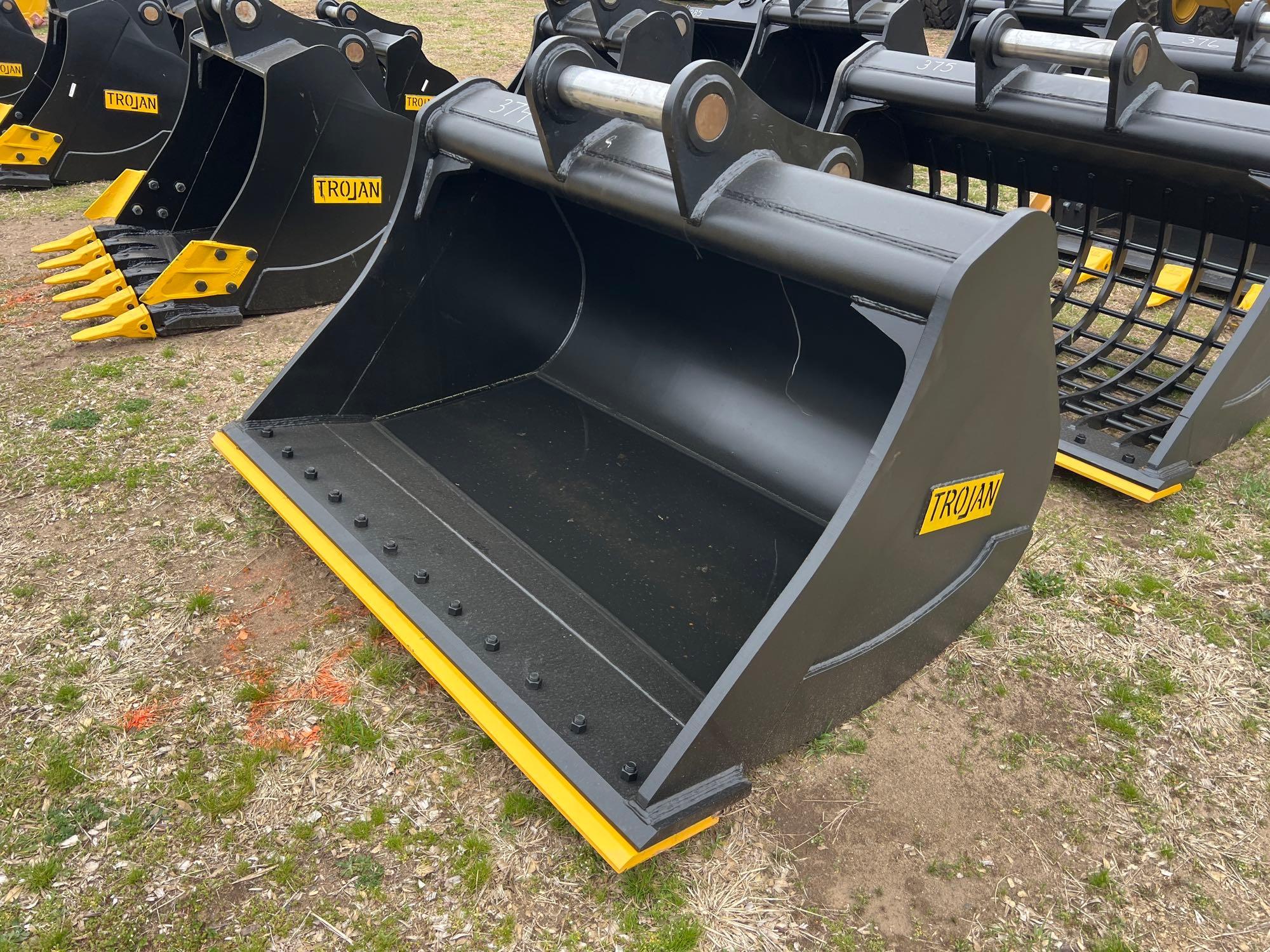 NEW TROJAN 72IN. DIGGING BUCKET EXCAVATOR BUCKET | Proxibid