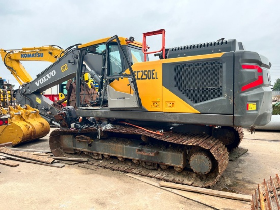 2021 VOLVO EC250EL HYDRAULIC EXCAVATOR SN:VCE250EC00316060 powered by ...