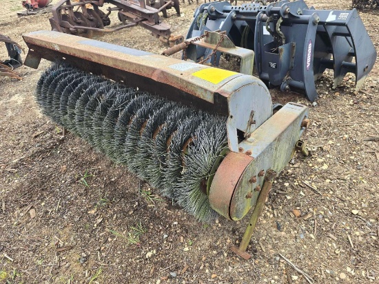 SWEEPSTER BROOM TRACTOR ATTACHMENT 3pt hitch, PTO powered. | Heavy ...