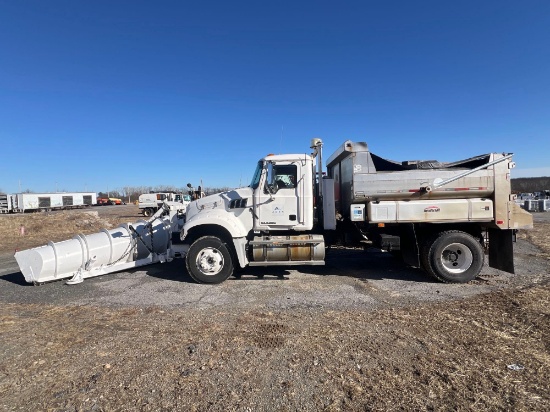 MACK GU712 SNOW PLOW TRUCK VN:BM001435 powered by Mack diesel engine ...