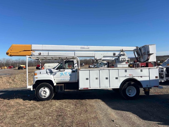 1995 GMC TOP KICK TOP KICK BUCKET TRUCK powered by Cat diesel engine ...