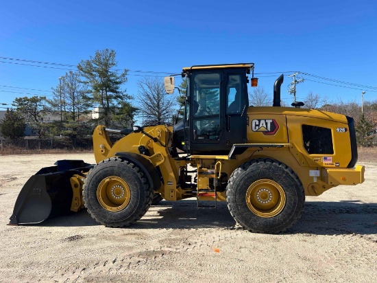 NEW UNUSED CAT 926 RUBBER TIRED LOADER SN;00859 powered by C7.1 ACERT ...