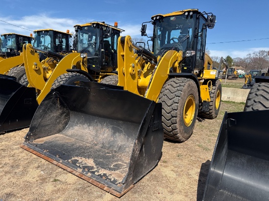 LIKE NEW 2024 CAT 930 RUBBER TIRED LOADER SN; 1090,powered by C7.1 ...