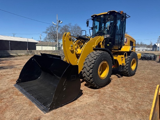 LIKE NEW 2024 CAT 926 RUBBER TIRED LOADER SN:00673 powered by C7.1 ...