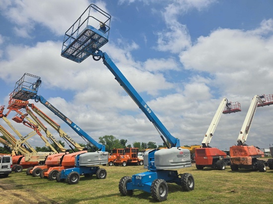 2016 GENIE S40 BOOM LIFT SN:S4016H-22535 4x4, powered by diesel engine ...