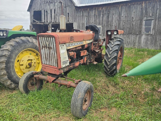 MCCORMICK FARMALL 656 AGRICULTURAL TRACTOR powered by International ...
