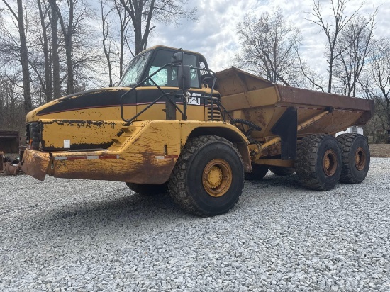 CAT 735 ARTICULATED HAUL TRUCK SN:AWR00412 6x6, powered by Cat 3406E ...