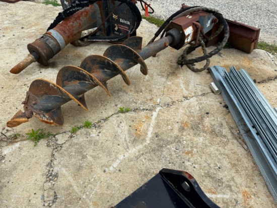 BOBCAT 10 AUGER SKID STEER ATTACHMENT SN:879901864 (2) 12in. bits, 24in ...