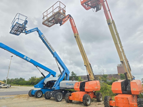 JLG 660SJ BOOM LIFT SN:13647 4x4, powered by diesel engine, equipped ...