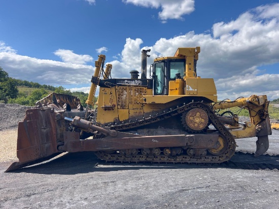 CAT D10T CRAWLER TRACTOR SN:RJG00657 Powered by Cat 3412 diesel engine ...