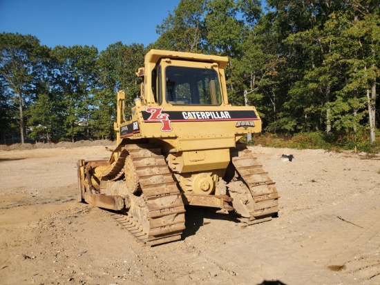 1986 CAT D6H CRAWLER TRACTOR powered by Cat diesel engine, equipped ...
